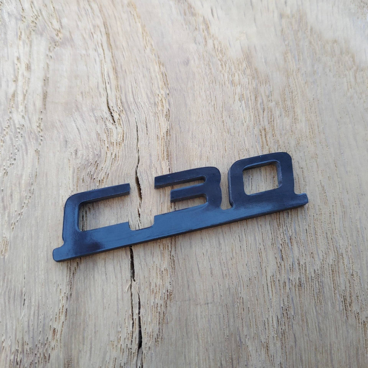 Volvo C30 Carbon Fibre Badge / Emblem | CarbonTeq UK